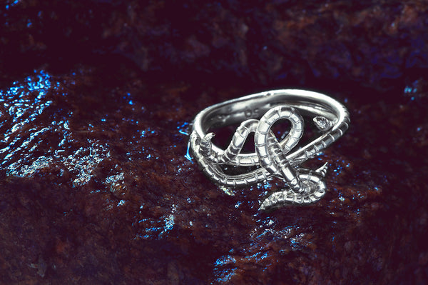 Earthworm Tangle Ring - Peggy Skemp Jewelry